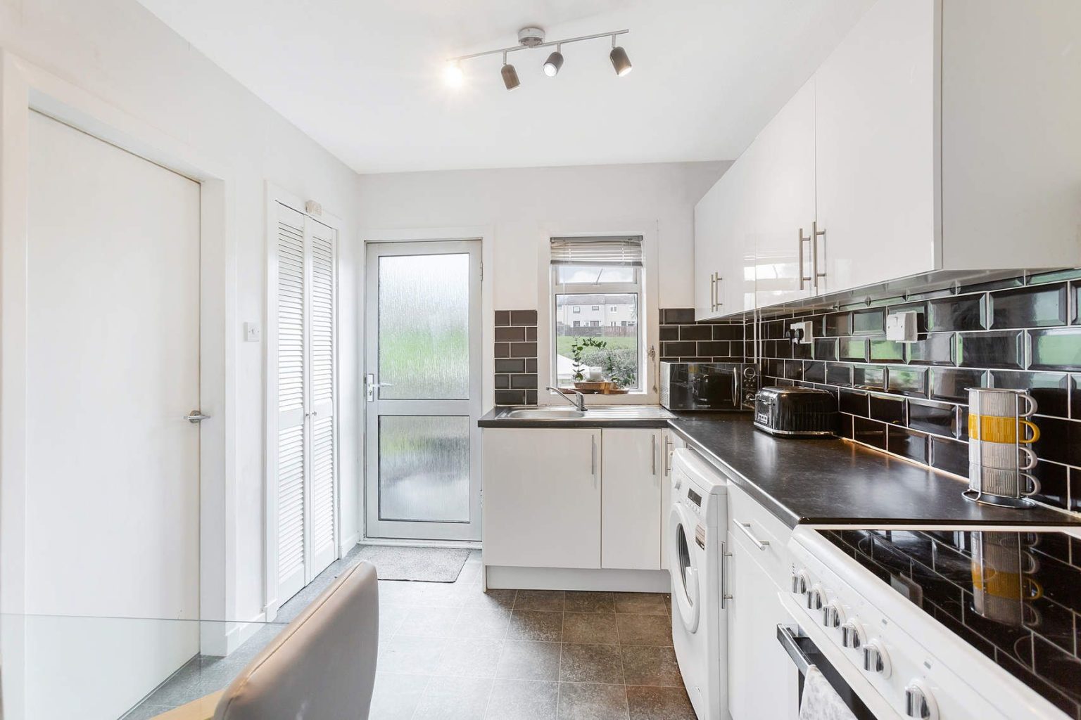 47 Don Road, DUNFERMLINE, KY11 4NH - Ross & Connel : Ross & Connel