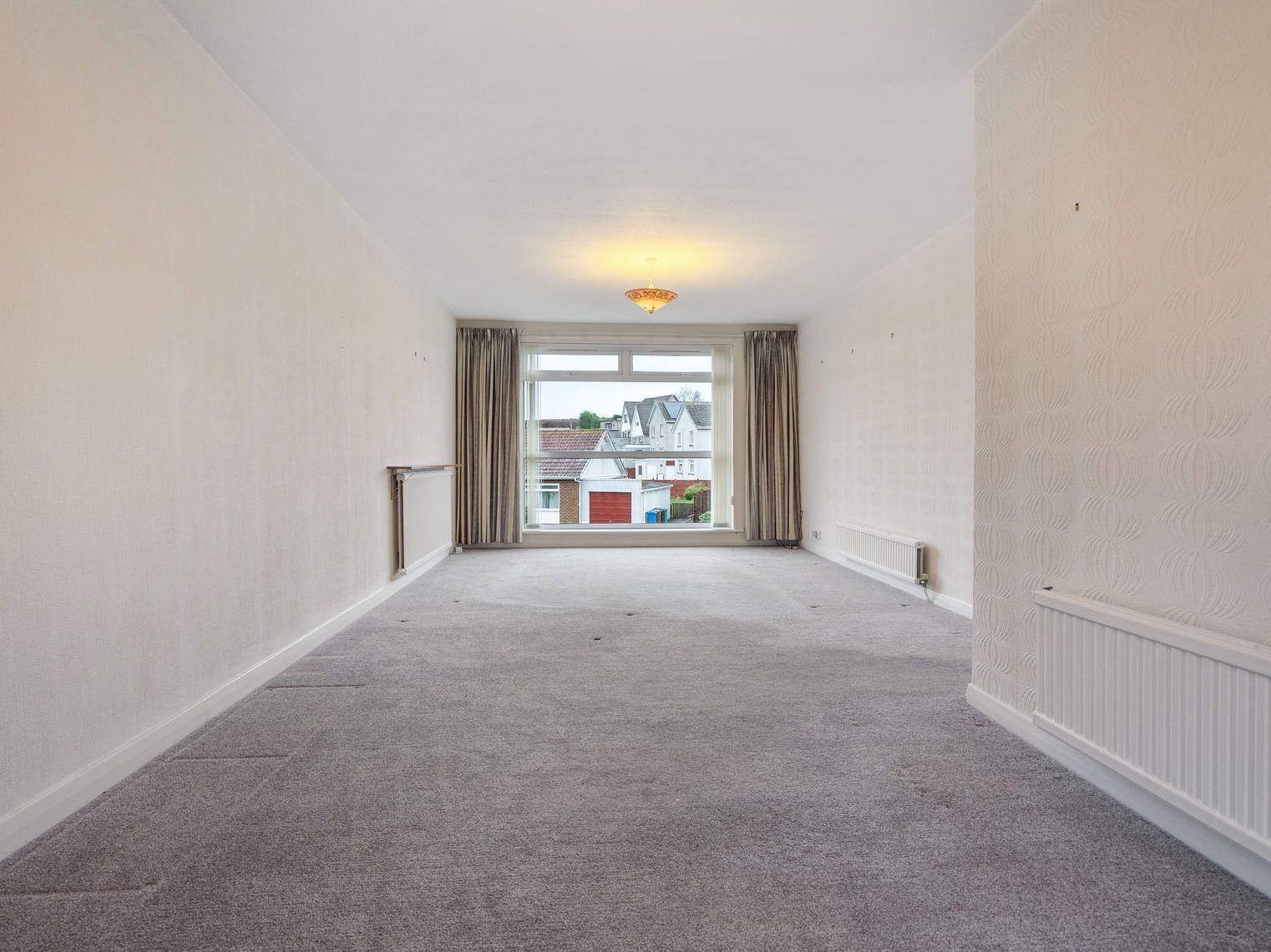 37 Glenfield, Carnock, DUNFERMLINE, KY12 9JW - Ross & Connel : Ross ...