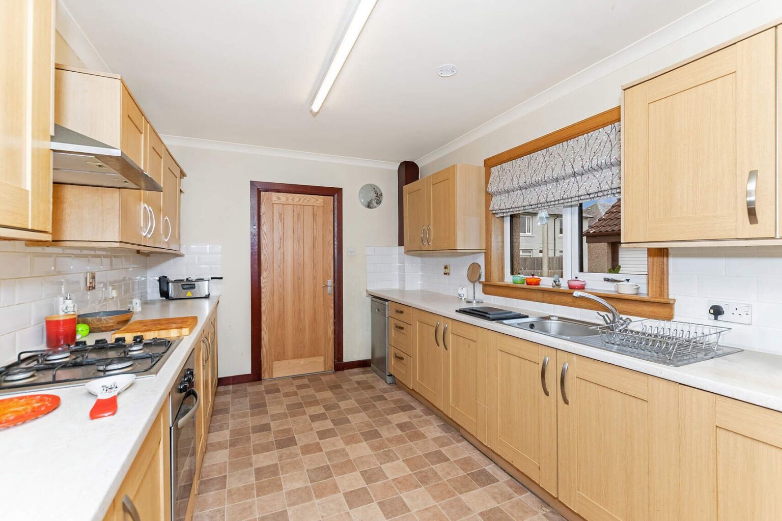 51 Montgomery Street, KINROSS, KY13 8EB - Ross & Connel : Ross & Connel